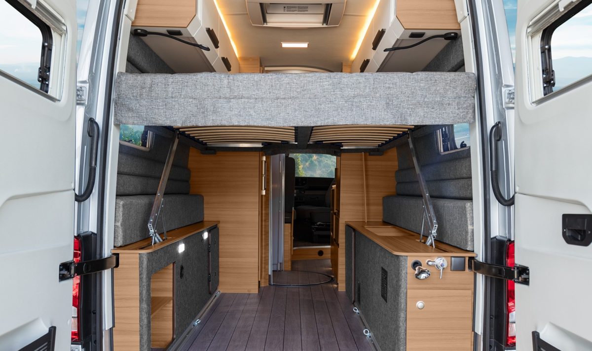 VW Crafter: Knaus baut den Crafter zum Camping-Auto um VW Crafter: Knaus baut den Crafter zum Camping-Auto um